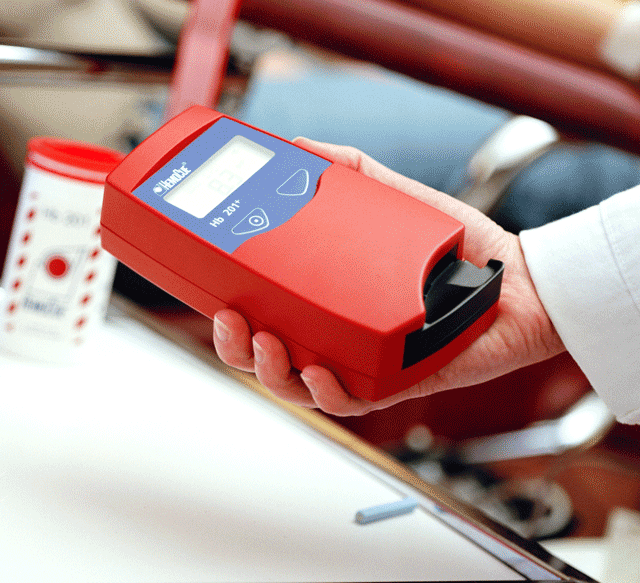 HemoCue ® Quality Control Booklet